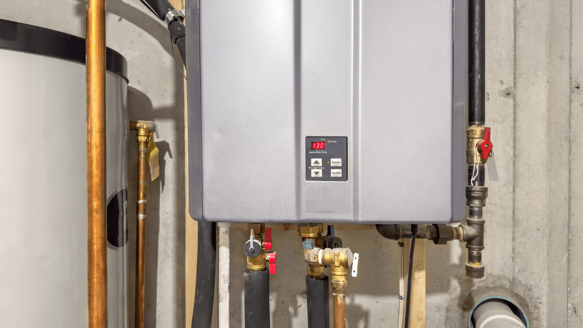 Tankless Water Heaters & Hard Water: Understanding Mineral Buildup in ...